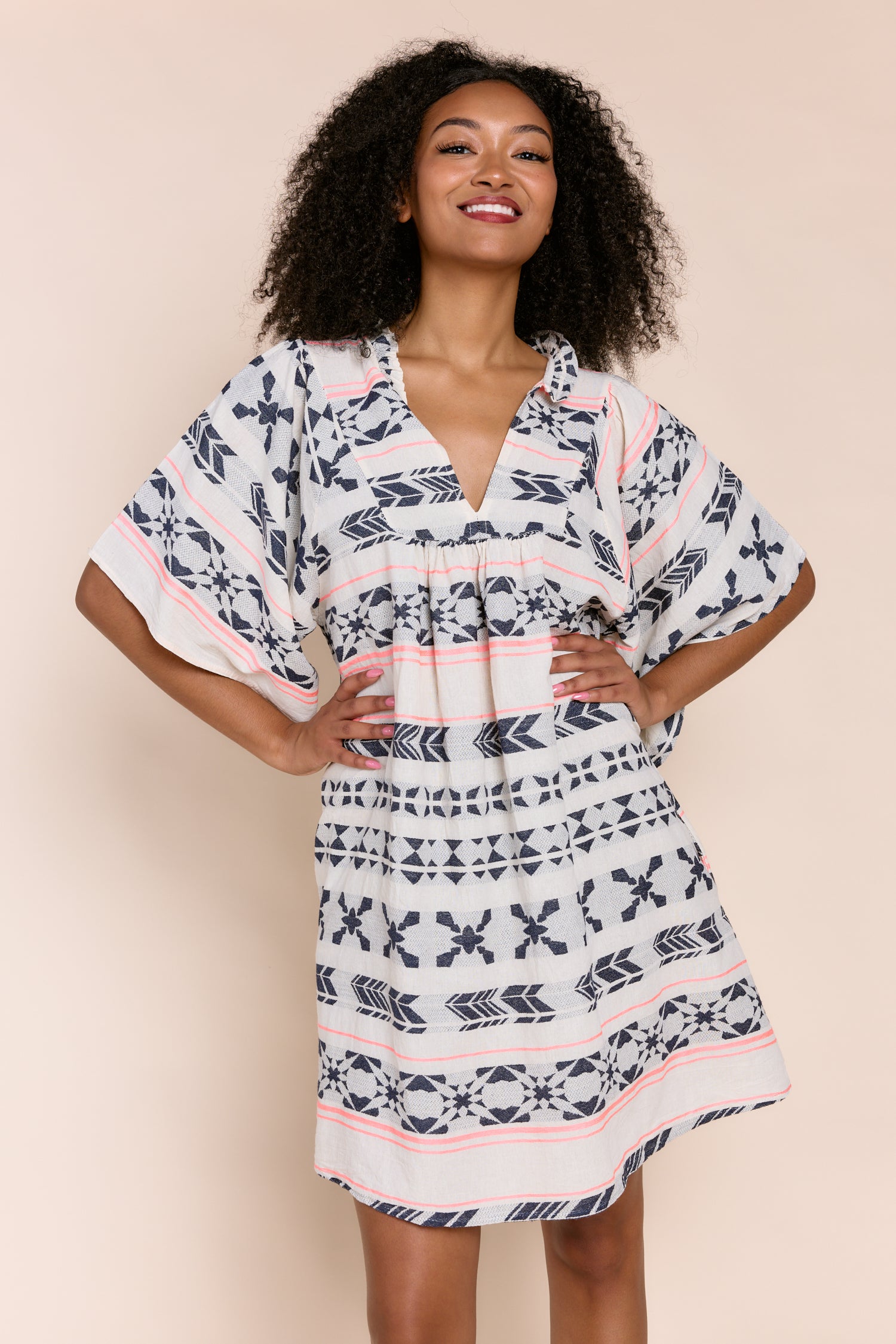 ZURY – Sofia Collections