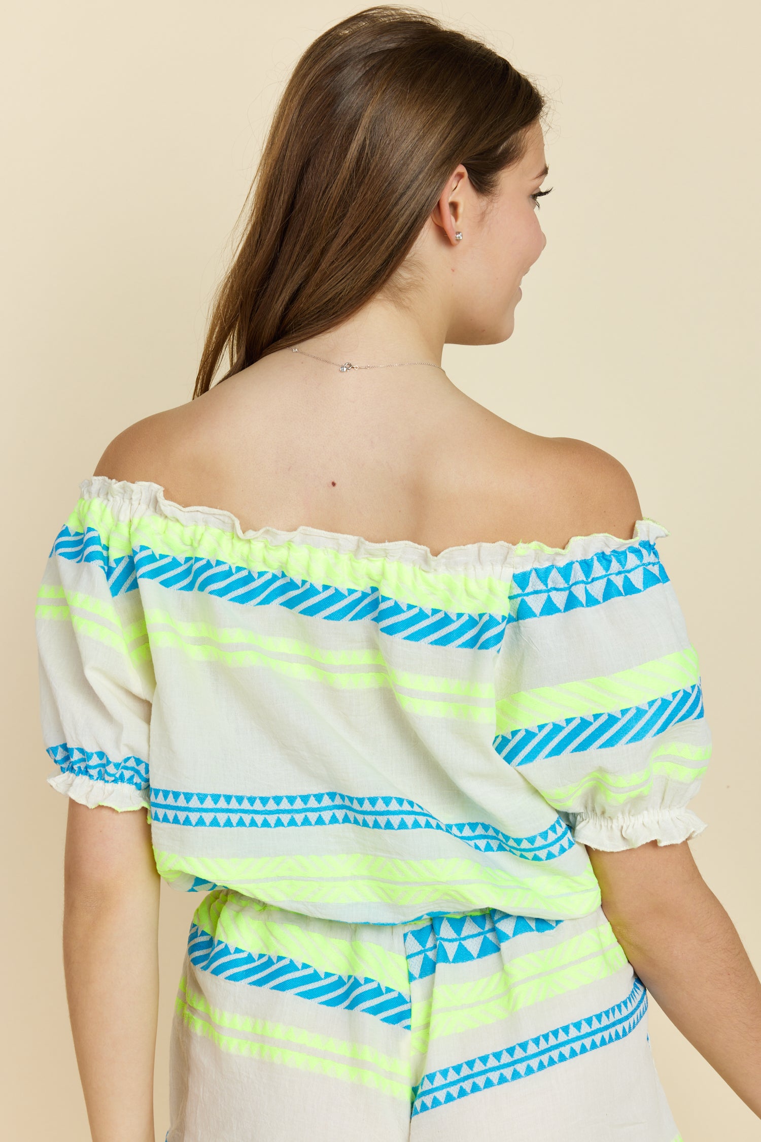 NOLA – Sofia Collections